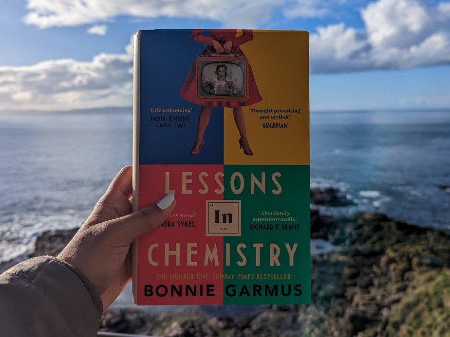 Review: Lessons in Chemistry by Bonnie Garmus – Pages and Coffee Cups